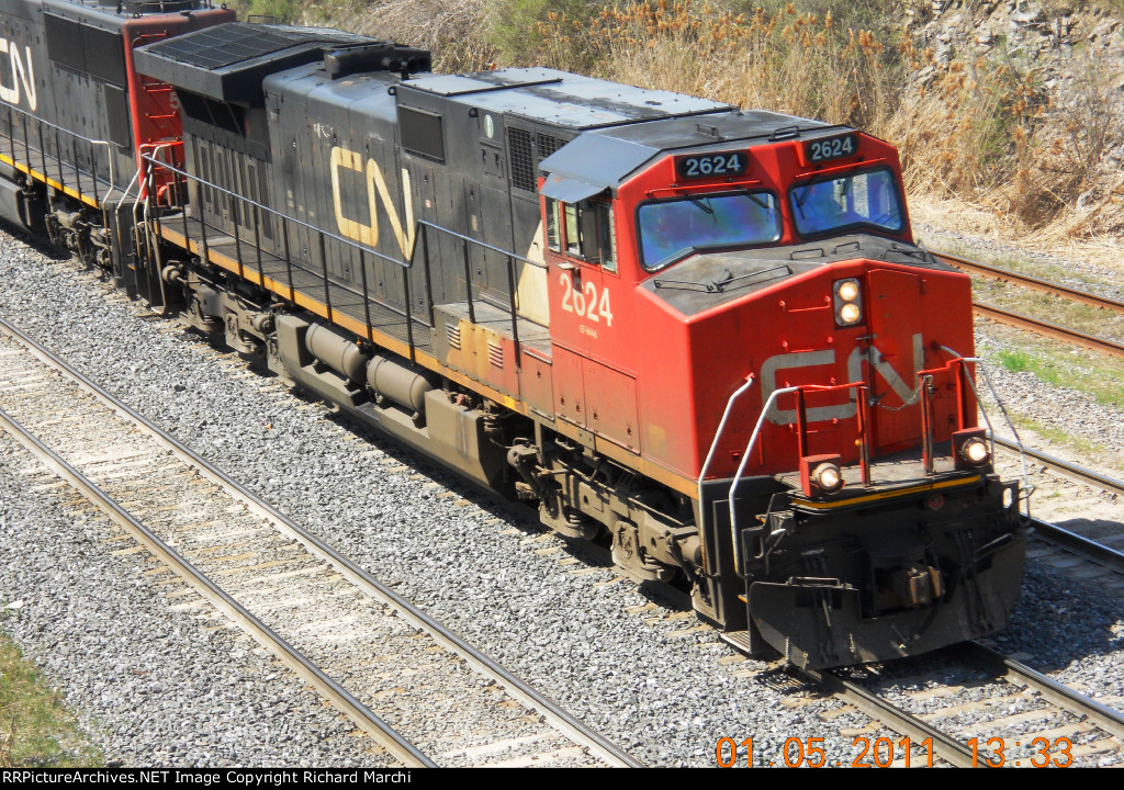 CN 2624